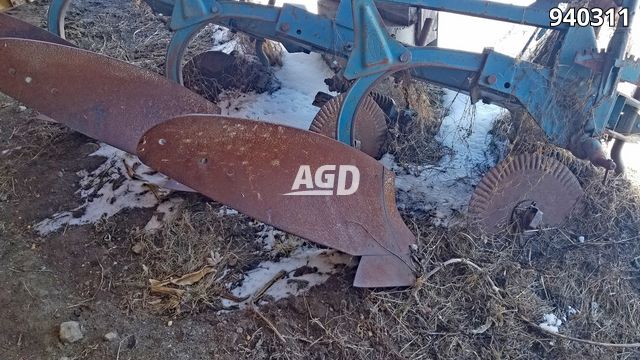 Used 1984 Overum Plow | AgDealer