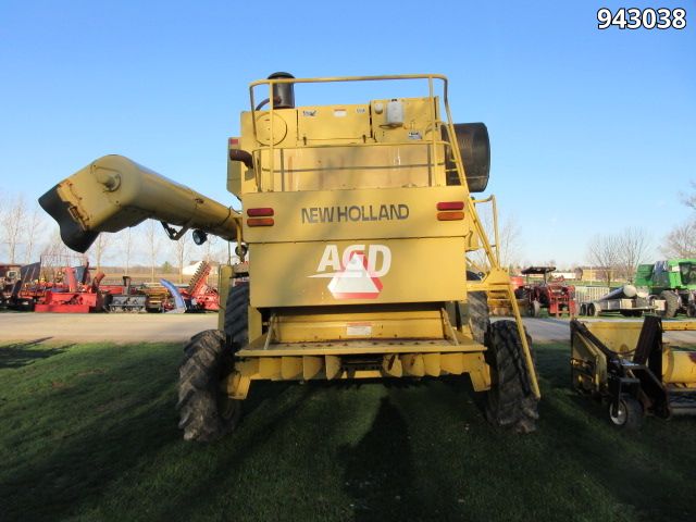 Used 1996 New Holland TR98 Combine | AgDealer