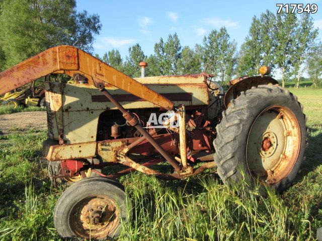 Used 1962 Cockshutt 550 Tractor | AgDealer