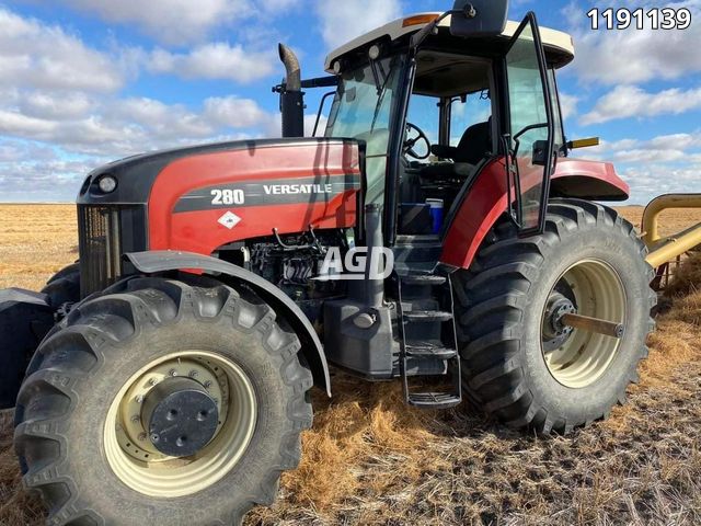 Used 2012 Versatile 280 Tractor | AgDealer