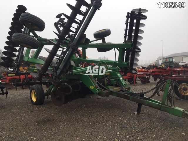 Used John Deere 637 Disc | AgDealer
