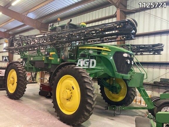 Used 2008 John Deere 4830 Sprayer | AgDealer