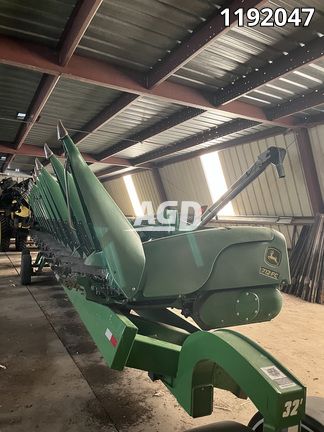 Used 2018 John Deere 712FC Header - Row Crop | AgDealer