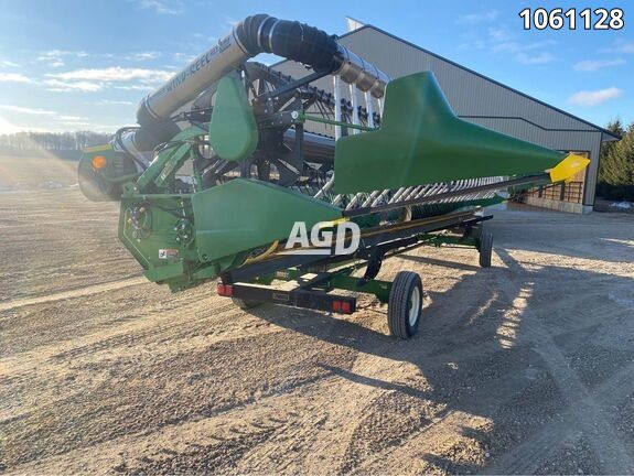 Used 2014 John Deere 630F Header - Auger | AgDealer