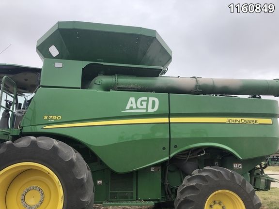 Used 2021 John Deere S790 Combine | AgDealer