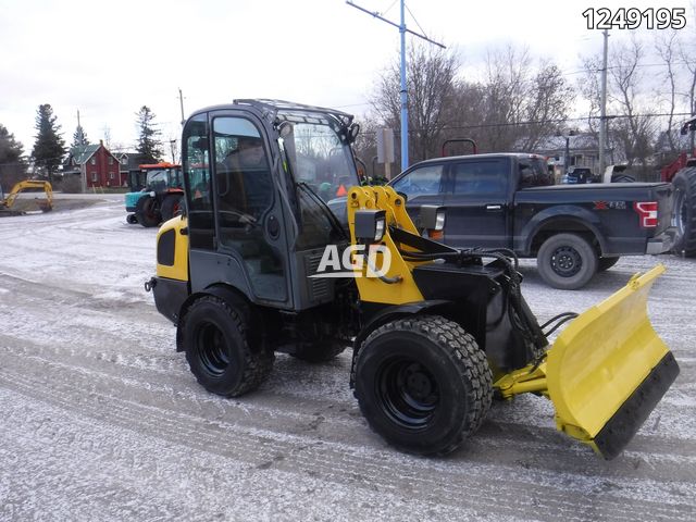 Used Wacker Neuson WL30 Wheel Loader | AgDealer