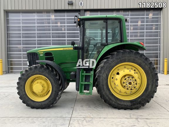 Used 2009 John Deere 7330 Tractor | AgDealer