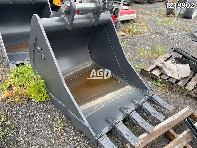 New 2023 DS Manufacturing 42" Bucket | AgDealer