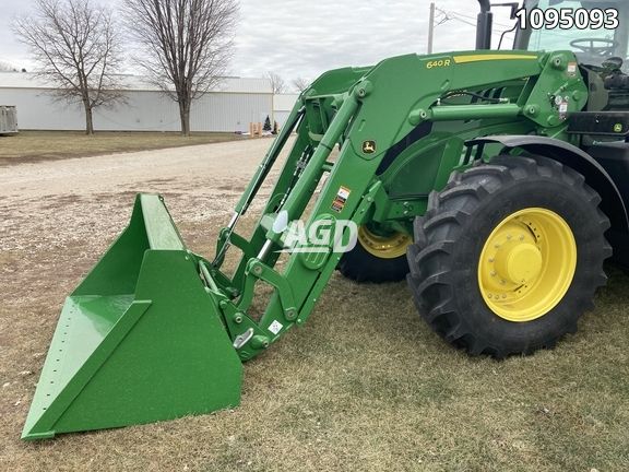 Used 2021 John Deere 640R Tractor Loader | AgDealer