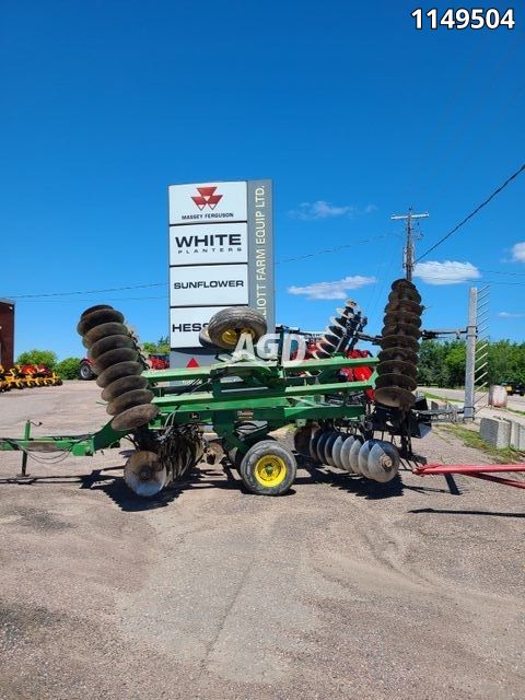 Used John Deere 630 Disc | AgDealer