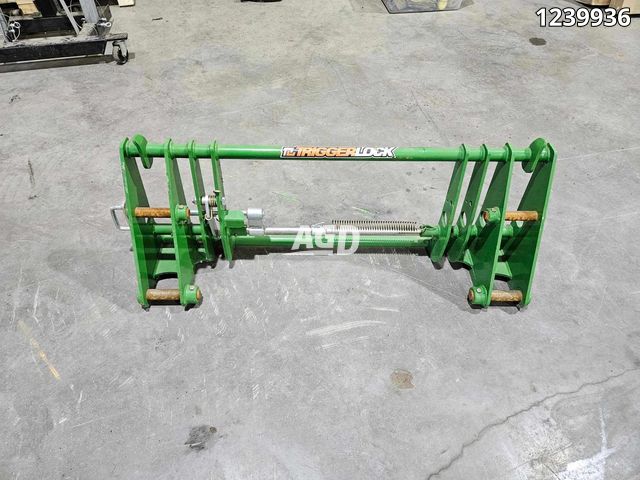 Used John Deere attache alo Hitch | AgDealer