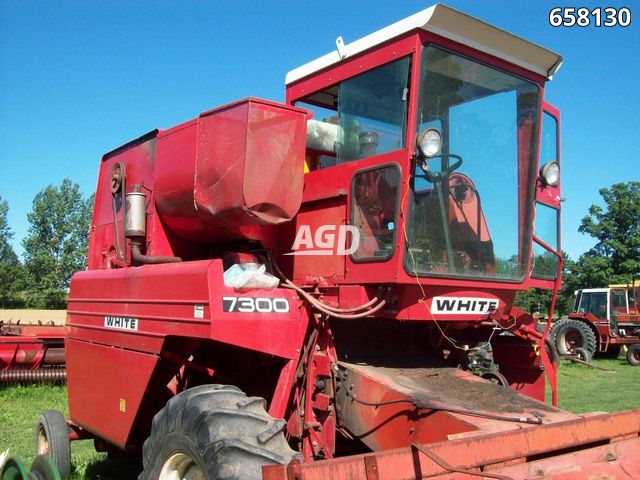 Used White 7300 Combine | AgDealer