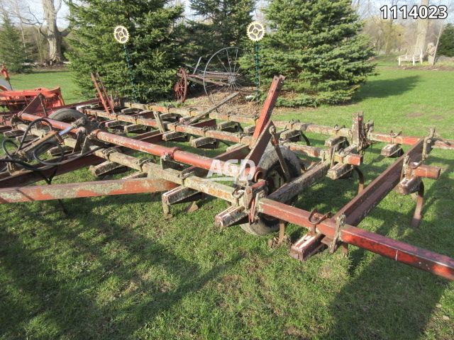 Used International Harvester 45 Cultivator | AgDealer
