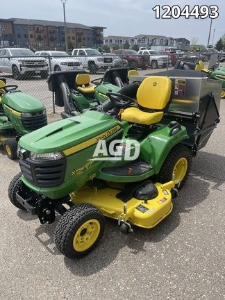 Used 2022 John Deere X758 Lawn Tractor | AgDealer