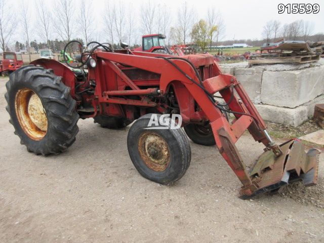 Used 1965 International B414 Tractor | AgDealer