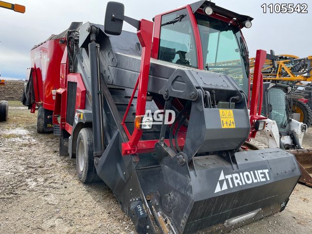 Used 2013 Trioliet TRIOTRAC 2000VL TMR Mixer | AgDealer