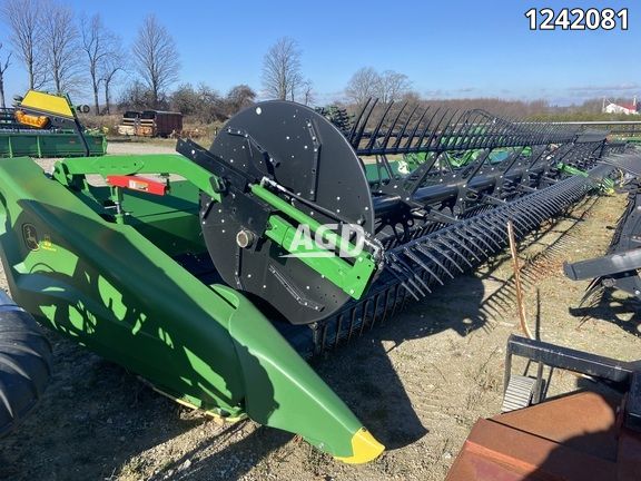 Used 2022 John Deere HD45F Header - Flex Draper | AgDealer