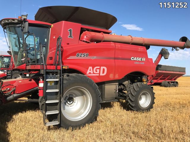 Used 2019 Case IH 8250 Combine | AgDealer