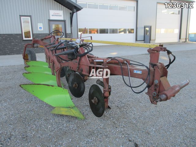 Used Overum C498L Plow | AgDealer