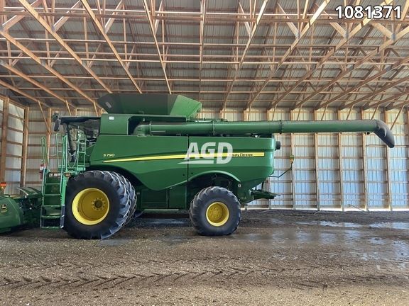 Used 2018 John Deere S790 Combine | AgDealer