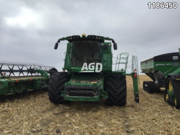 Used 2022 John Deere S780 Combine | AgDealer