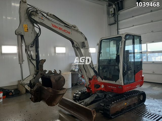 Used 2017 Takeuchi TB240 Excavator | AgDealer