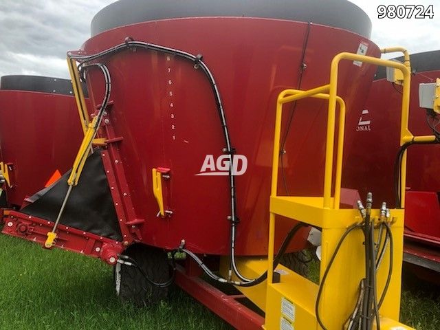 New 2022 Supreme SEGUE 4S TMR Mixer | AgDealer