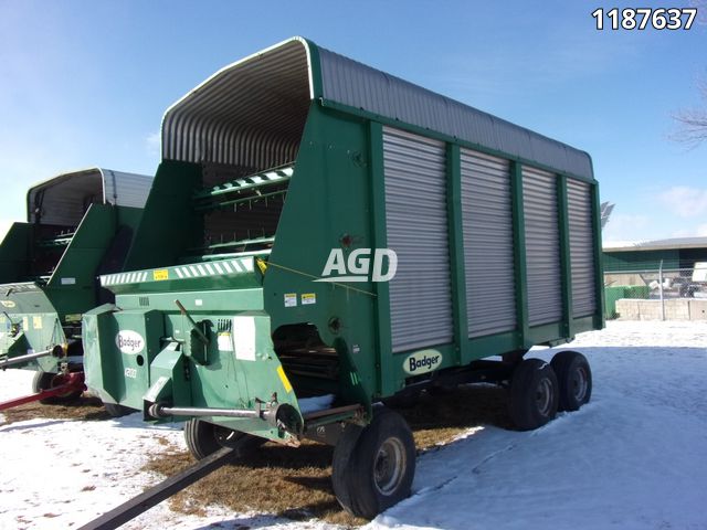 Used Badger 1200 Forage Box | AgDealer