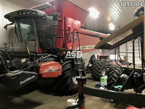 Used 2009 Massey Ferguson 9895 Combine | AgDealer