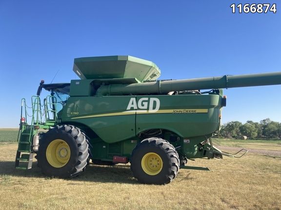Used 2020 John Deere S780 Combine | AgDealer