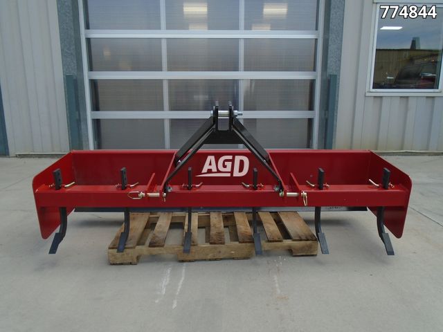 New 2022 Farm King 846 Box Scraper | AgDealer