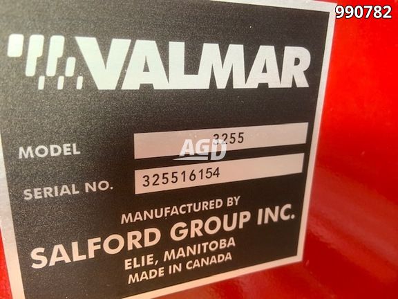 Used 2018 Valmar 3255 Spreader - Fertilizer | AgDealer