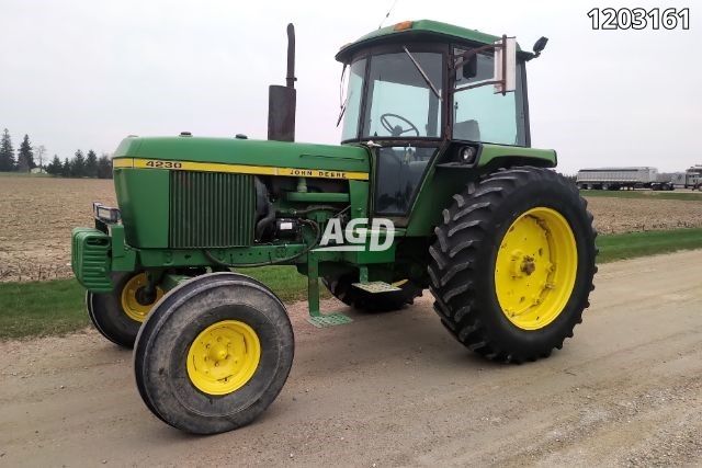 John Deere 4230 Tractors For Sale in Canada & USA | AgDealer