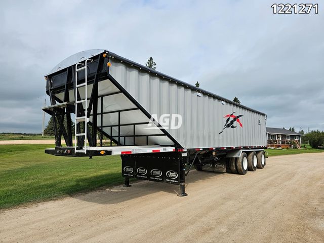 Usagé 2010 Load King Hopper/Grain Remorque à grain | AgricoleIdéal