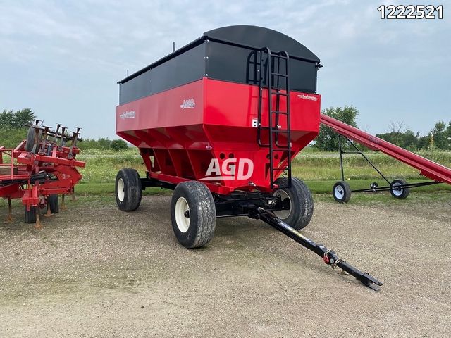 New 2023 AgriMaster A600 Gravity Box | AgDealer