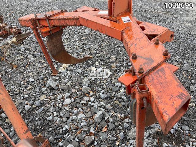 Used Tufline VP3 32 88 Ripper | AgDealer