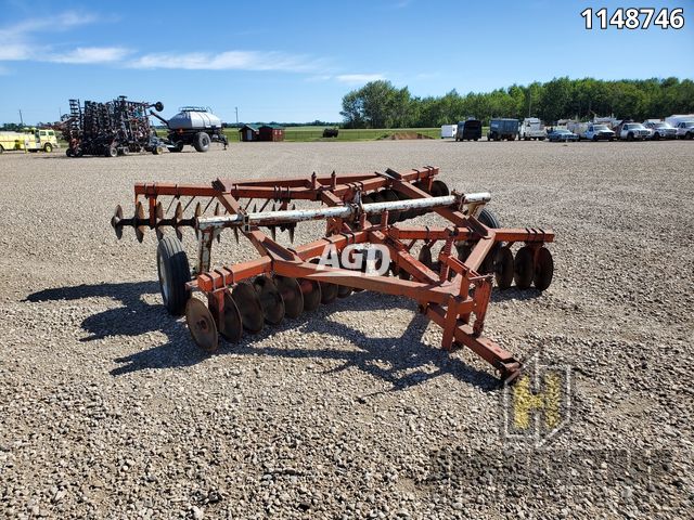 Used White 12 Foot Disc | AgDealer