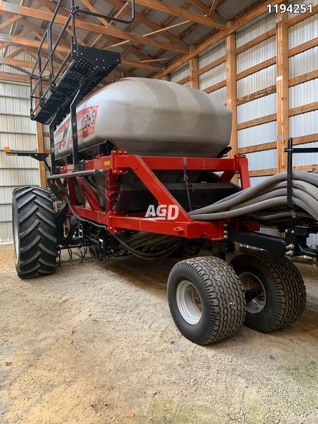 Used 2019 Case IH Flex Hoe 400 Air Seeder | AgDealer