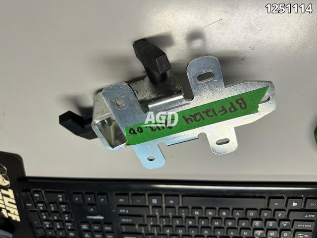 Used 2024 John Deere BPF12124 Monitor Bracket GPS Display | AgDealer