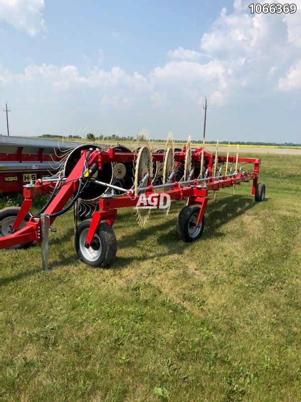 New 2023 Farm King Easy Rake 14 Rake | AgDealer