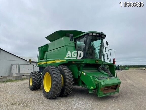 Used 2005 John Deere 9760 STS Combine | AgDealer
