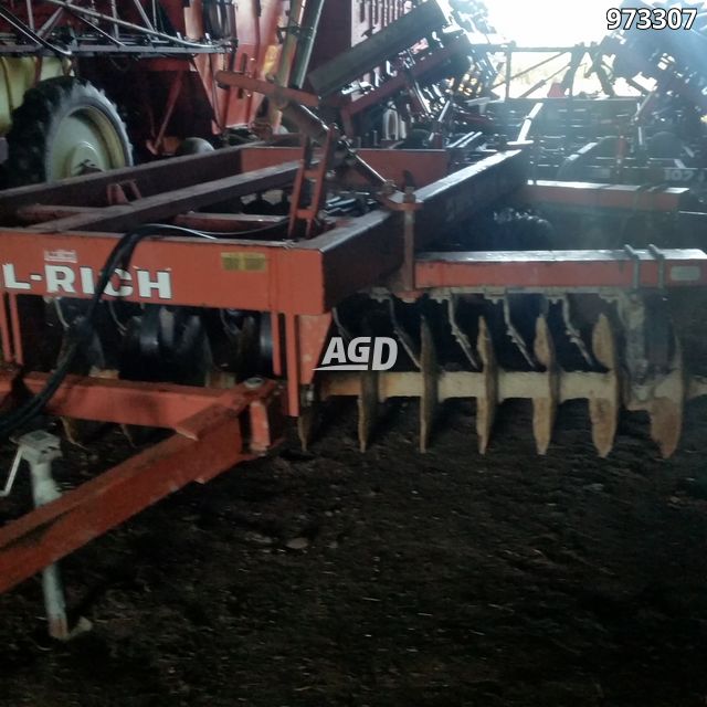 Used 1992 Wil-Rich 12NG Disc Ripper | AgDealer