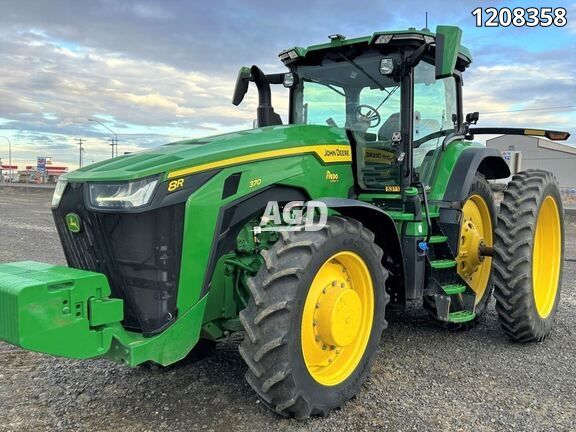 Used 2022 John Deere 8R 370 Tractor | AgDealer