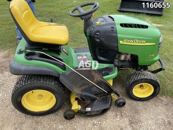 Used 2005 John Deere L130 Lawn Tractor | AgDealer