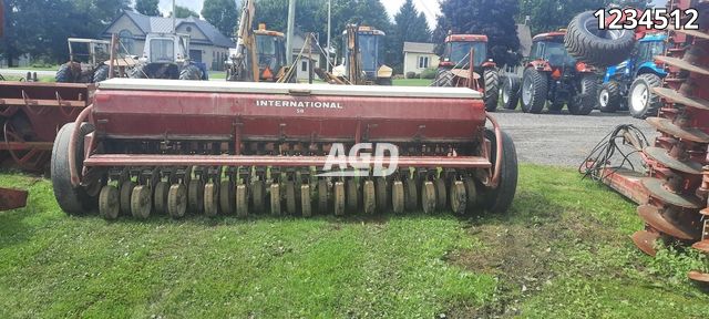 Usagé International Harvester 510 épandeur à engrais | AgricoleIdéal