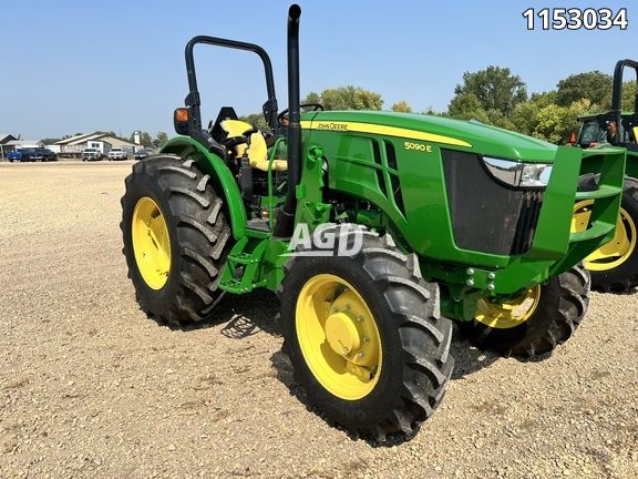 Used 2022 John Deere 5090E Tractor | AgDealer