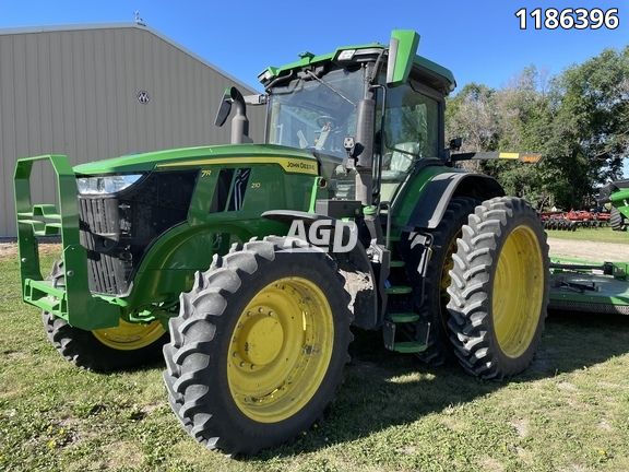 Used 2022 John Deere 7R 210 Tractor | AgDealer