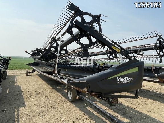 Used 2016 MacDon FD75 Header Combine | AgDealer