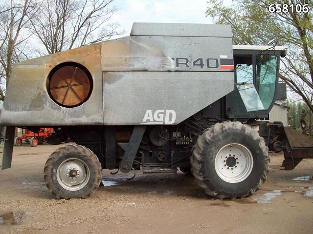 Used 1989 Gleaner R40 Combine | AgDealer