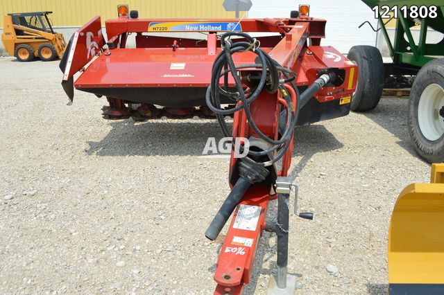 Used New Holland H7220 Disc Mower Conditioner | AgDealer